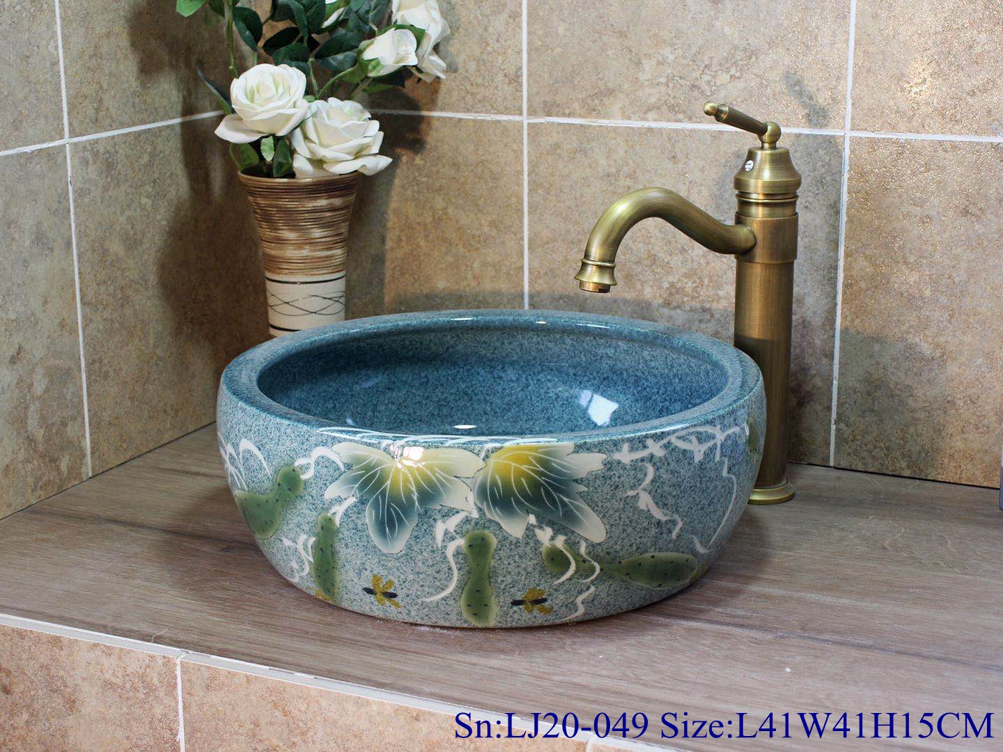 LJ20-049 Delicate hand painted blue round washbasin with Chinese style ...